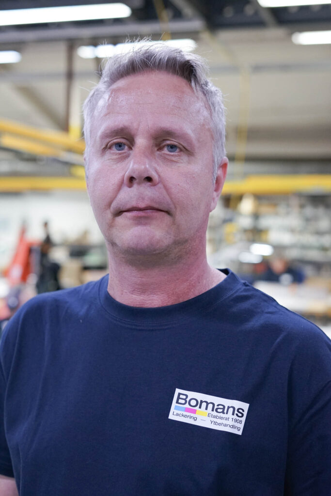 Kontakt - Bomans lackering